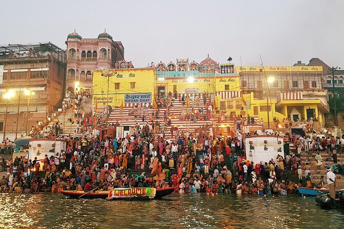 Explore the Highlights of Varanasi - Exploring Lord Vishwanath Temple and Nepali Temple