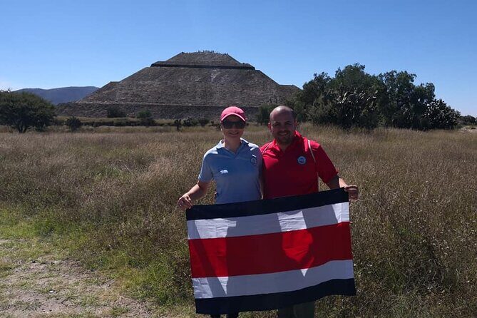 Express Pyramids: Rapid Exploration in Teotihuacan - Discovering the Pyramids of Teotihuacan in an Express Tour