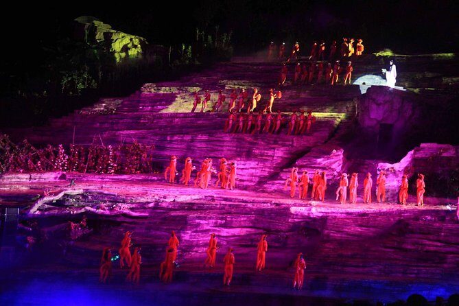 Fairy Fox Music&Dancing Show(Pickup at7:30PM in Zhangjiajie city) - An Introduction to the Experience
