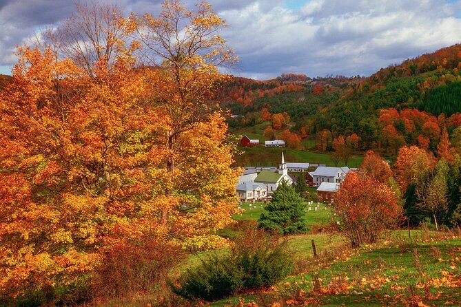 Fall Season, Vermont Maple Fall Foliage 2-Day Tour from New York - An In-Depth Look at the Vermont Maple Fall Foliage 2-Day Tour
