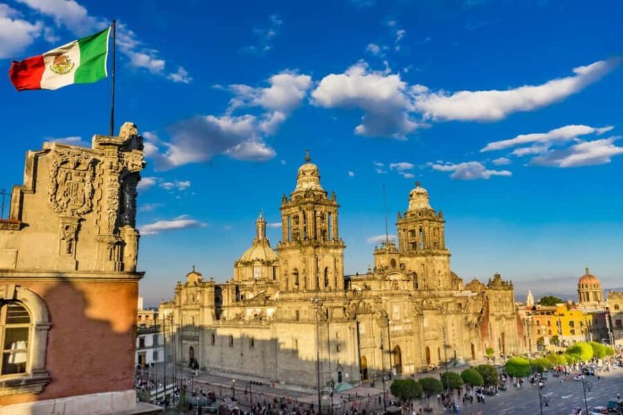 Family Private Walking Tour in Mexico City - Starting Point: Alameda Central