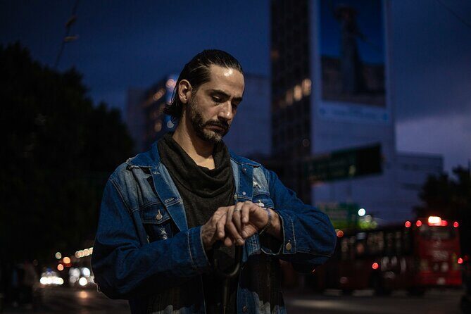 Fast Stunning Mexico City Photoshoot Cinematic and Urban Style - What to Expect During This 30-Minute Photoshoot