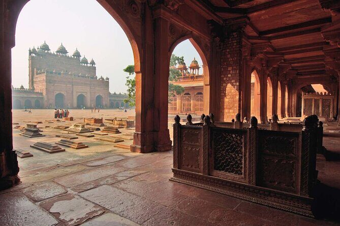 Fatehpur Sikri and Taj Mahal Day Trip from Jaipur - The Itinerary: What to Expect