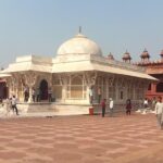 Fatehpur Sikri Guided Tour beyond routine - What Do Travelers Say?