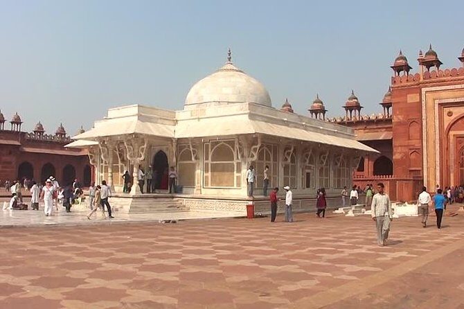 Fatehpur Sikri Guided Tour beyond routine - What Do Travelers Say?