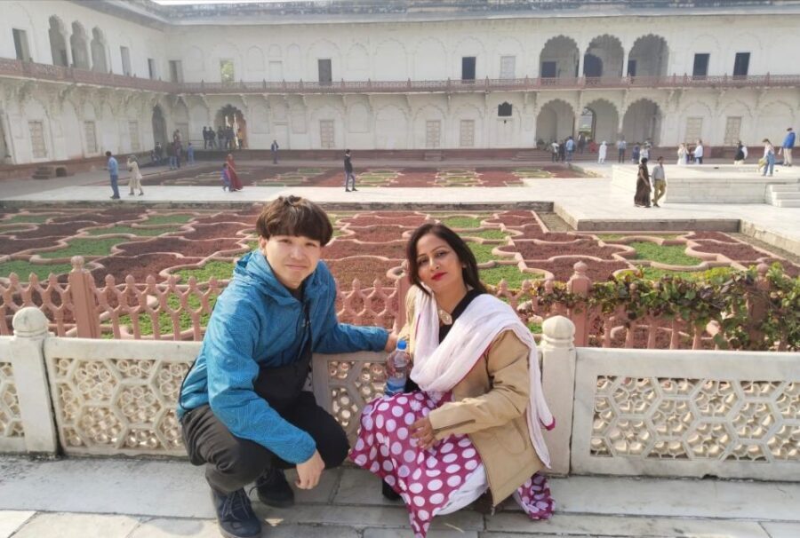 Fatehpur sikri tickets with english speaking guide - Why Choose a Private Guided Tour?