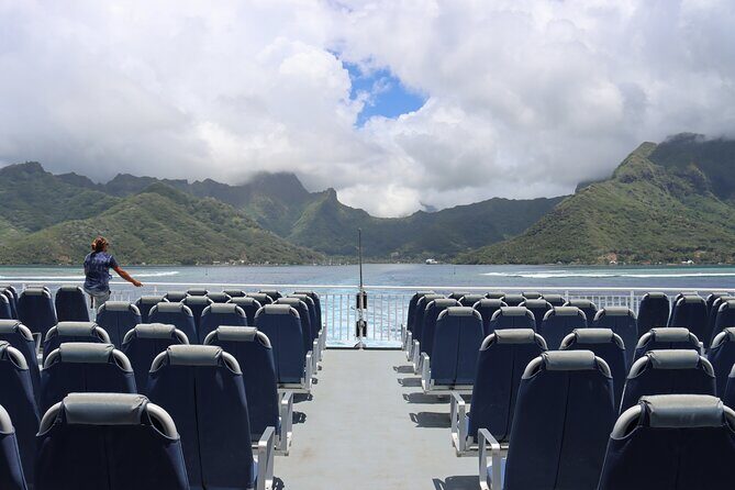 Ferry Transfer between Papeete, Tahiti and Moorea - The Itinerary and Schedules