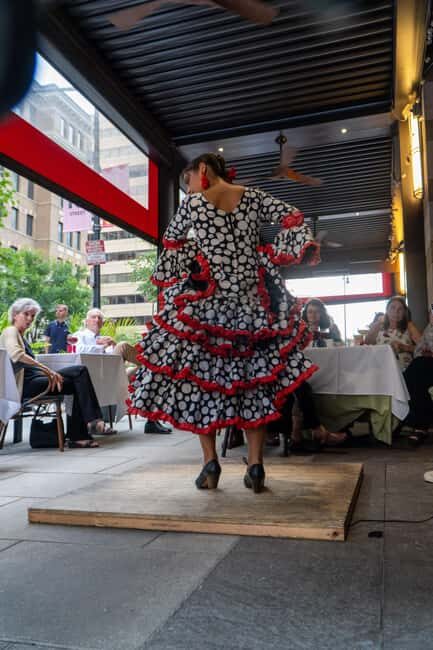 Flamenco Show with Dinner and Sangria - Frequently Asked Questions