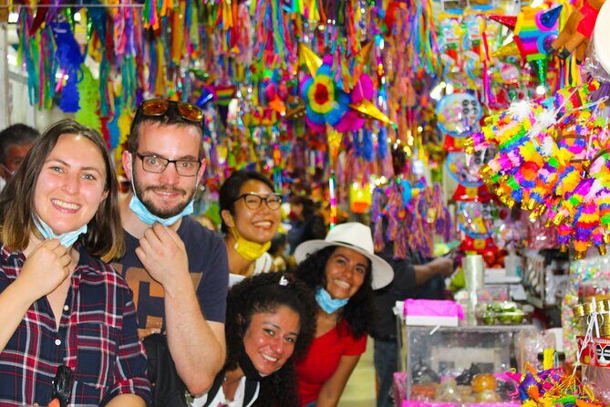 Flavors of Mexico City: A Tasty Urban Expedition - Guides and Personalization