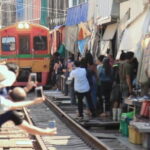 Floating Market & Train Market Half-Day Trip from Bangkok - Transport and Group Dynamics