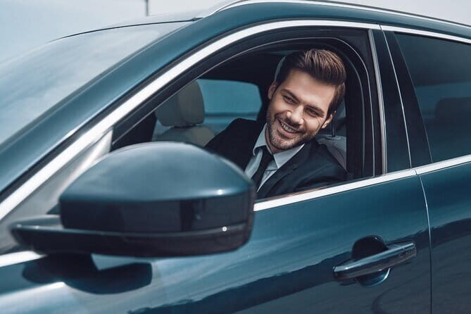 Florence Private Transfer from or to Florence Airport, Train Station and Hotel - The Expectation of the Journey