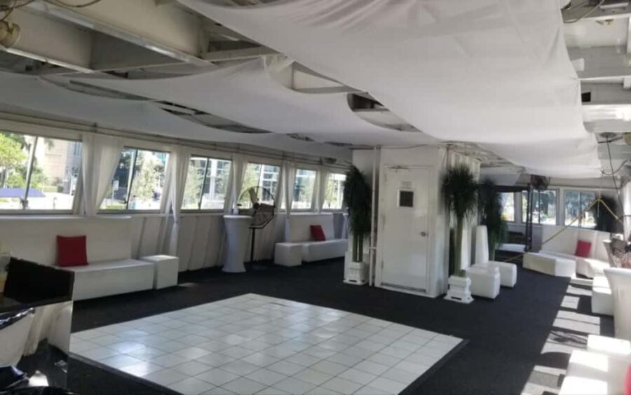 Fort Lauderdale: Musette Yacht New Year's Eve Party Cruise - Authentic Feedback from Travelers