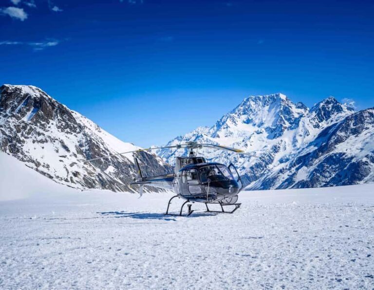Franz Josef: 30-min Flight Franz Josef & Tasman Glaciers - The Experience: What Really Sets It Apart