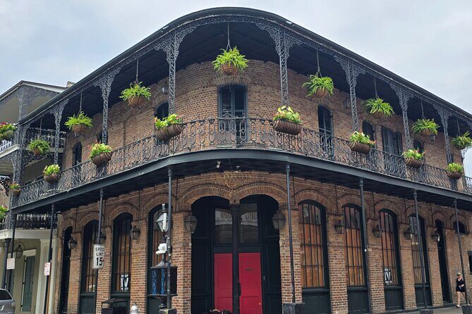 French Quarter Favorites: New Orleans Landmarks Walking Tour - The Stops and Their Significance
