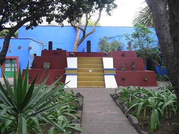 Frida Kahlo VIP [Museum Tickets Included] Bike, Markets & Churros - A Deep Dive into the Experience