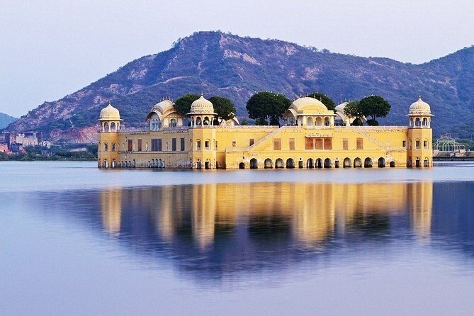 From Agra: Same Day Guided Jaipur Tour by Car with Skip-the-Line - Lunch and Local Flavors