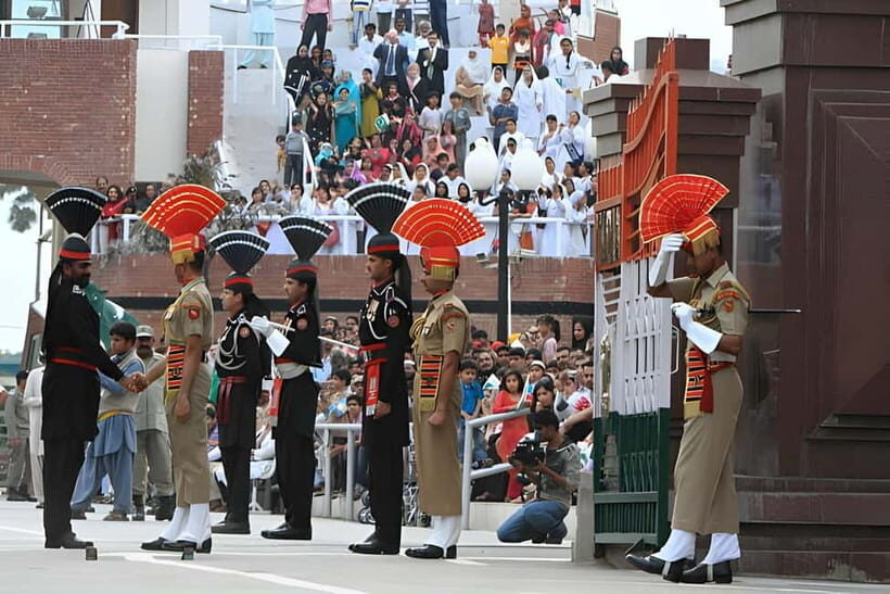 From Amritsar: Wagah Border Day Trip - Transportation and Service Quality