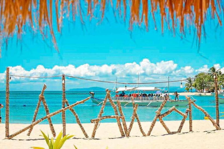 From Bacolod: Asia's Biggest Floating Bar on Lakawon Island - Who is This Tour Best For?