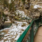 From Banff: Johnston Canyon Guided Icewalk - Why This Tour Works for Travelers
