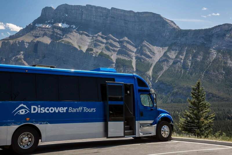 From Banff: Lake Louise and Moraine Lake Sightseeing Tour - Transportation and Group Experience