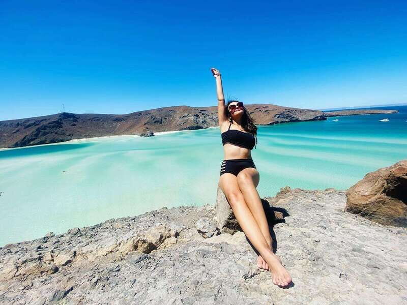 From Cabo/San José del Cabo: La Paz, Balandra & Todos Santos - Transportation and Group Size