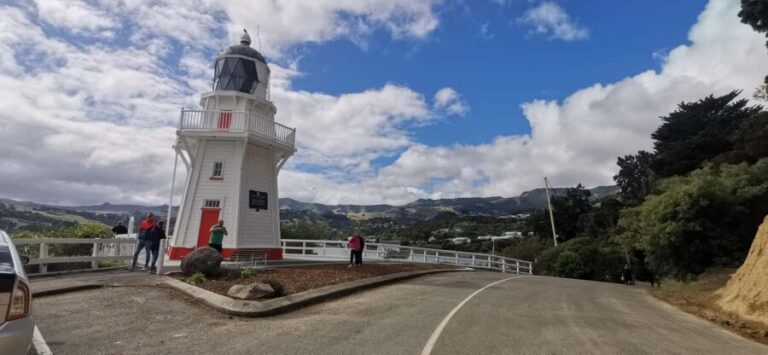 From Christchurch: Akaroa Day Tour with Optional Cruise