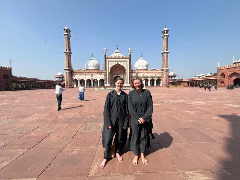 From Delhi Airport: Layover Guided Old & New Delhi Tour - A Taste of Modern Delhi