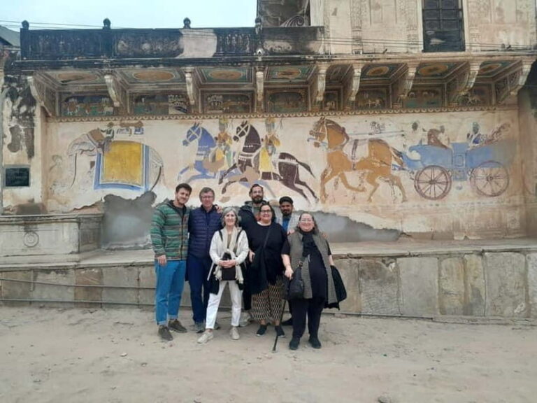 From Delhi: Jaipur Day Trip with Amber Fort & City Tour - An In-Depth Look at the Jaipur Day Trip from Delhi