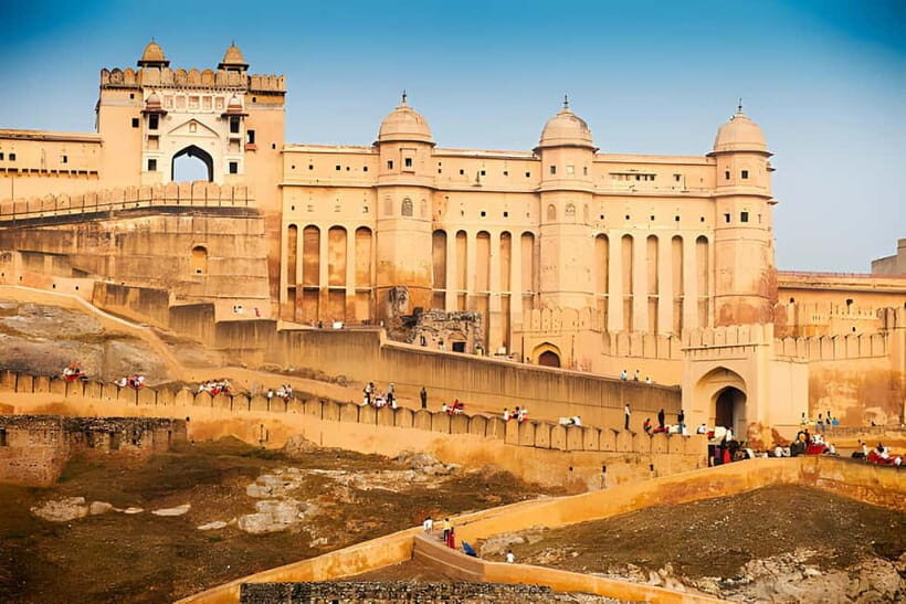 From Delhi: Jaipur Full-Day Tour with Amber Fort & Lunch - Jaipur’s Signature Landmarks
