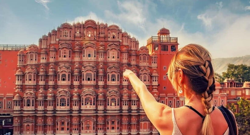 From Delhi: Jaipur Private Tour with Guide & Hotel Pickup - Early Morning Pickup & Scenic Drive