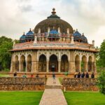 From Delhi: New and Old Delhi Private Sightseeing Tour - Transition to New Delhi: Colonial Elegance to Modern Marvels