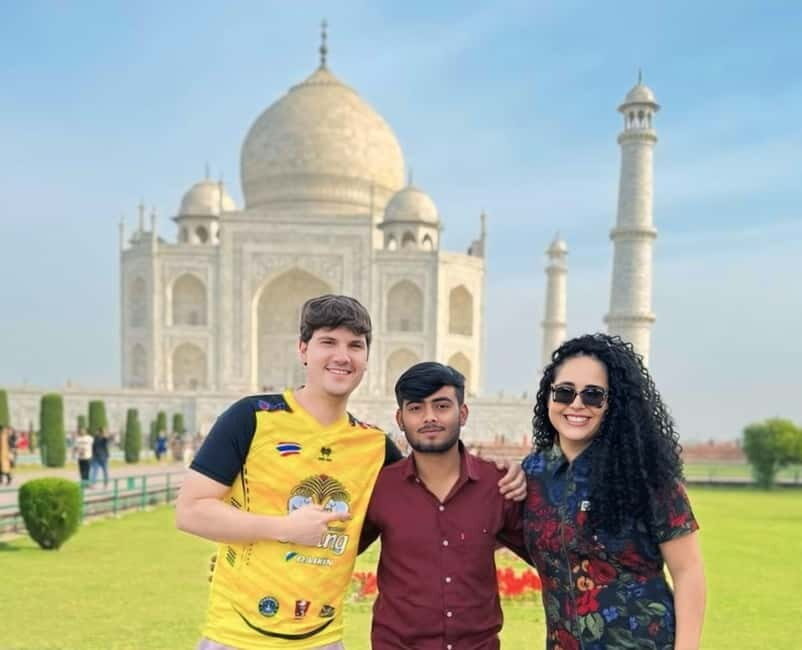 From Delhi: Private Taj Mahal & Agra Tour with 5* Lunch - What We Love About This Tour