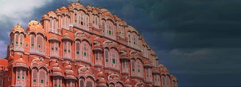 From Delhi: Same Day Guided Jaipur Tour with 5 Star Lunch - Amber Fort: A Majestic Welcome