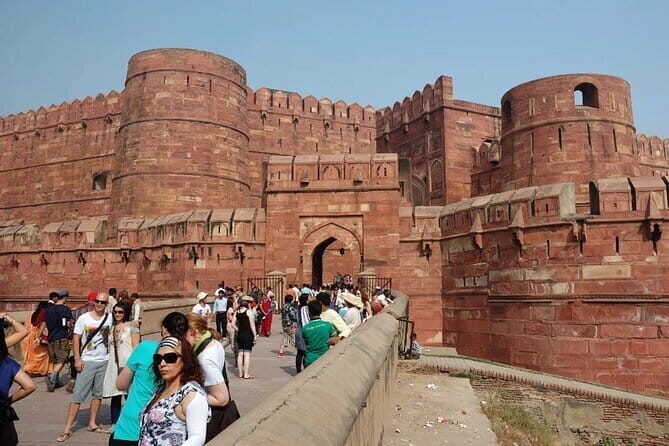 From Delhi : Taj Mahal & Agra Fort Private Day Tour - Exploring Agra Fort: A Mughal Stronghold