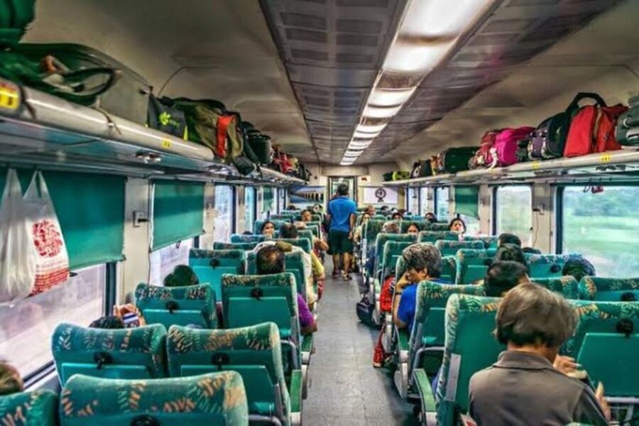From Delhi: Taj Mahal & Agra Tour By India's Fastest Train - What Makes This Tour Stand Out?