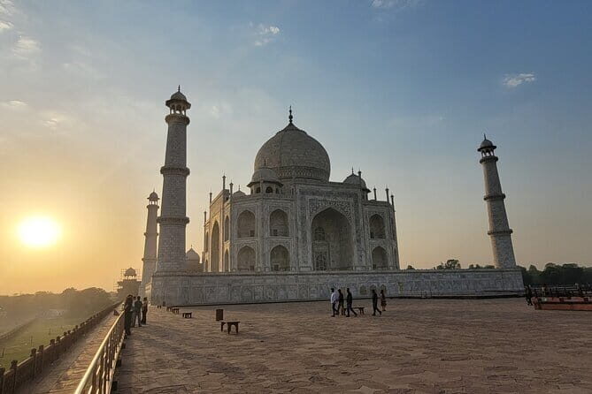 From Delhi :Tajmahal Fatehpur Sikri Private Tour Jaipur Drop - Overview of the Tour Experience