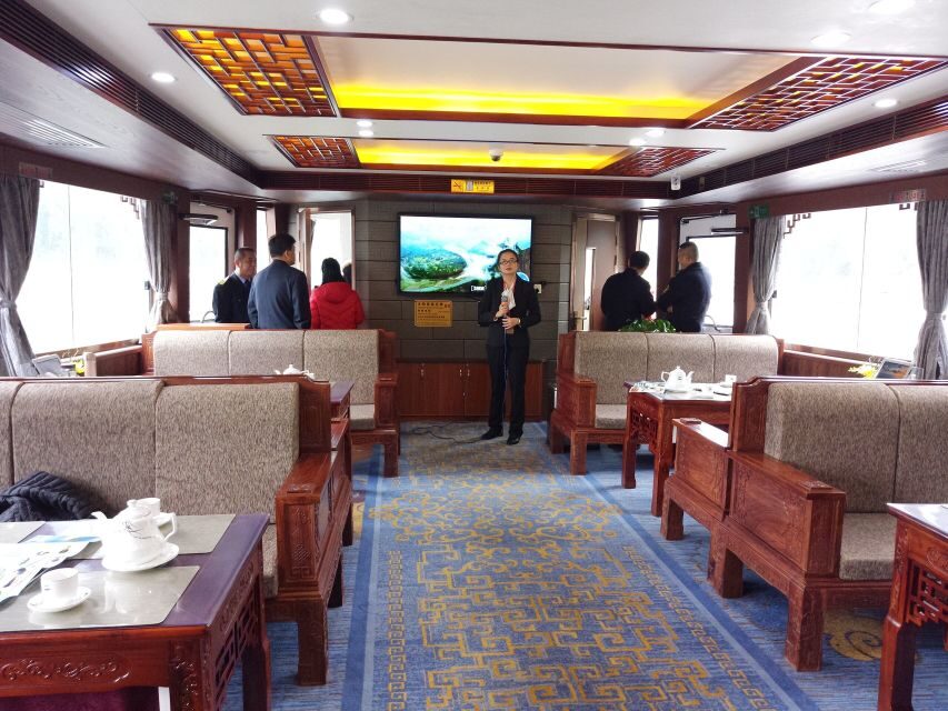 From Guilin: 4 Star Luxury Li River Cruise with Buffet Lunch - Detailed Breakdown of the Itinerary