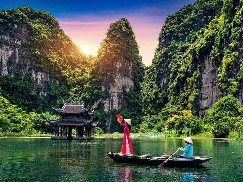 From Hanoi: 1-Day Tour Ninh Binh: Hoa Lu, Trang An, Hang Mua - The Experience: What Travelers Say