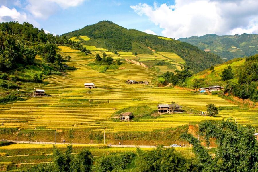 From Hanoi: Explore Sapa 2-Day Tour - Discovering Sapa: Itinerary Breakdown