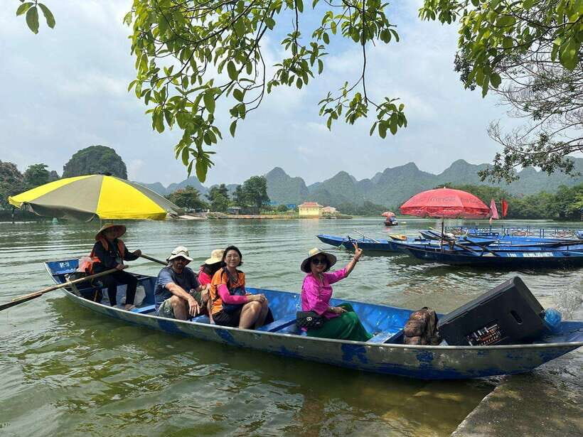 From Hanoi: Full-Day Perfume Pagoda Group Tour with Lunch - What Makes This Tour Stand Out?