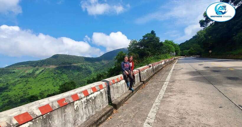 From Hue: Hoi An Guided Bus Tour with 4 Sightseeing Stops - Thanh Toan Bridge – A Slice of Traditional Life