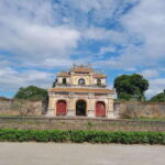 From Hue: Private Transfer to Hoi An with Hue Royal Tombs - Practical Details and Considerations