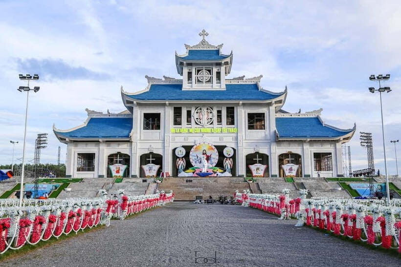 From Hue to History and Nature: DMZ & Phong Nha Cave Tour - What’s Included and What’s Not