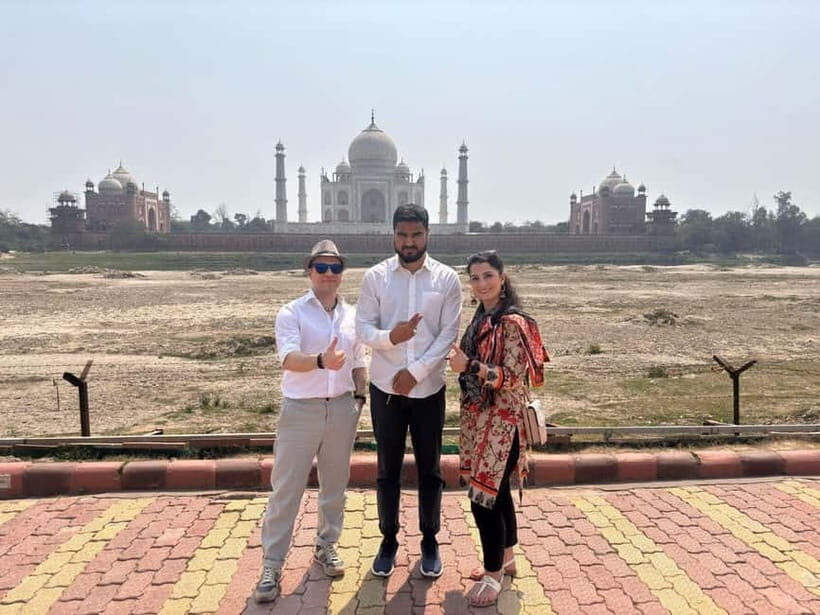 From Jaipur: Taj Mahal & Agra Private Day Tour with 5* Lunch - FAQ