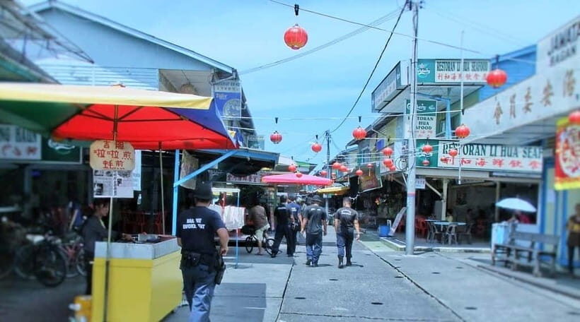 From Kuala Lumpur: Crab Island Tour with Seafood Lunch - Sampling the Fresh Catch