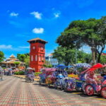 From Kuala Lumpur: Historical Melaka Day Tour with Lunch - Transport and Group Size