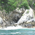 From La Crucecita: Private Huatulco 7 or 5 Bays Boat Trip - Exploring the Coastline in Comfort and Style