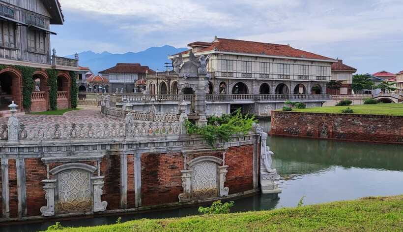 From Manila: Las Casas Filipinas de Acuzar Guided Day Trip - The Value of This Tour
