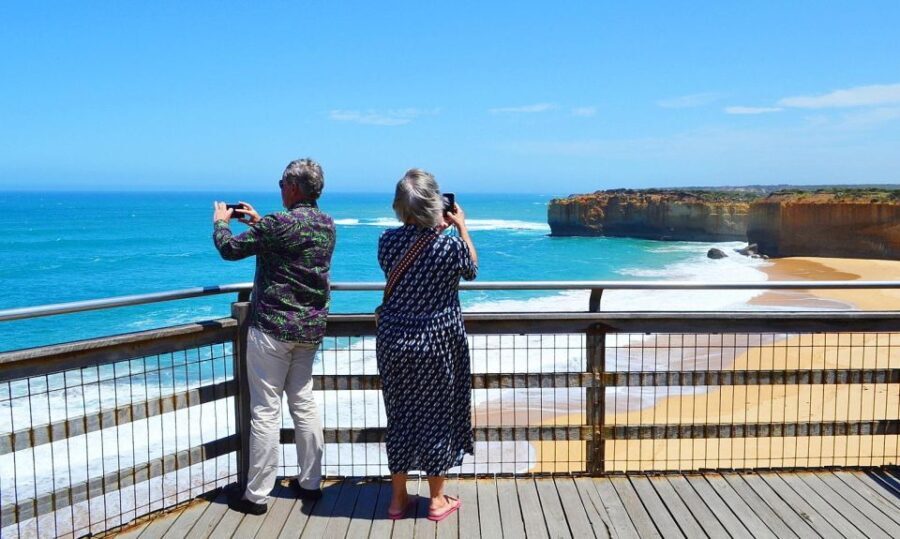 From Melbourne: Great Ocean Road Day Trip with Dinner - An In-Depth Look at the Tour