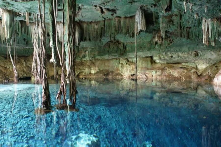 From Mérida:Uxmal and amazing cenotes guided tour with lunch - Practical Details: What to Expect